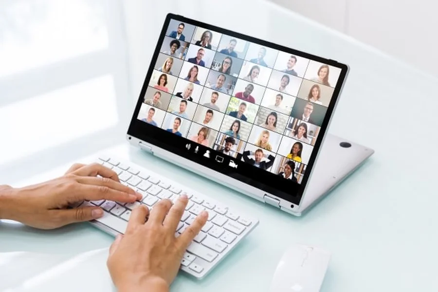 Connecting the Dots: The Power of IoT-Enabled Digital Thread in PLM ...